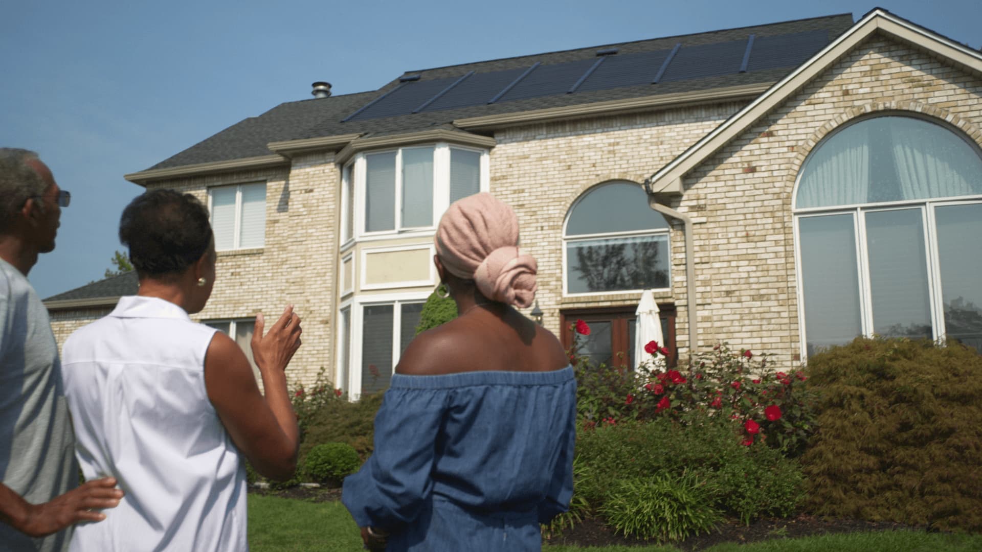 Everything You Need to Know About Solar Shingles Installation | Kidd ...